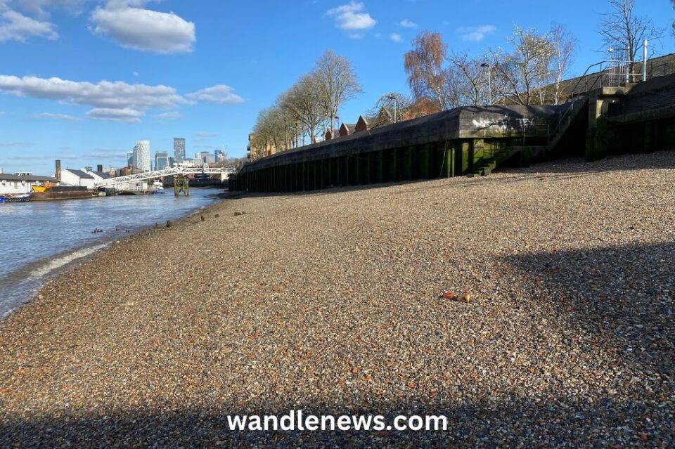 Bermondsey Beach on the River Thames: The Ultimate Guide